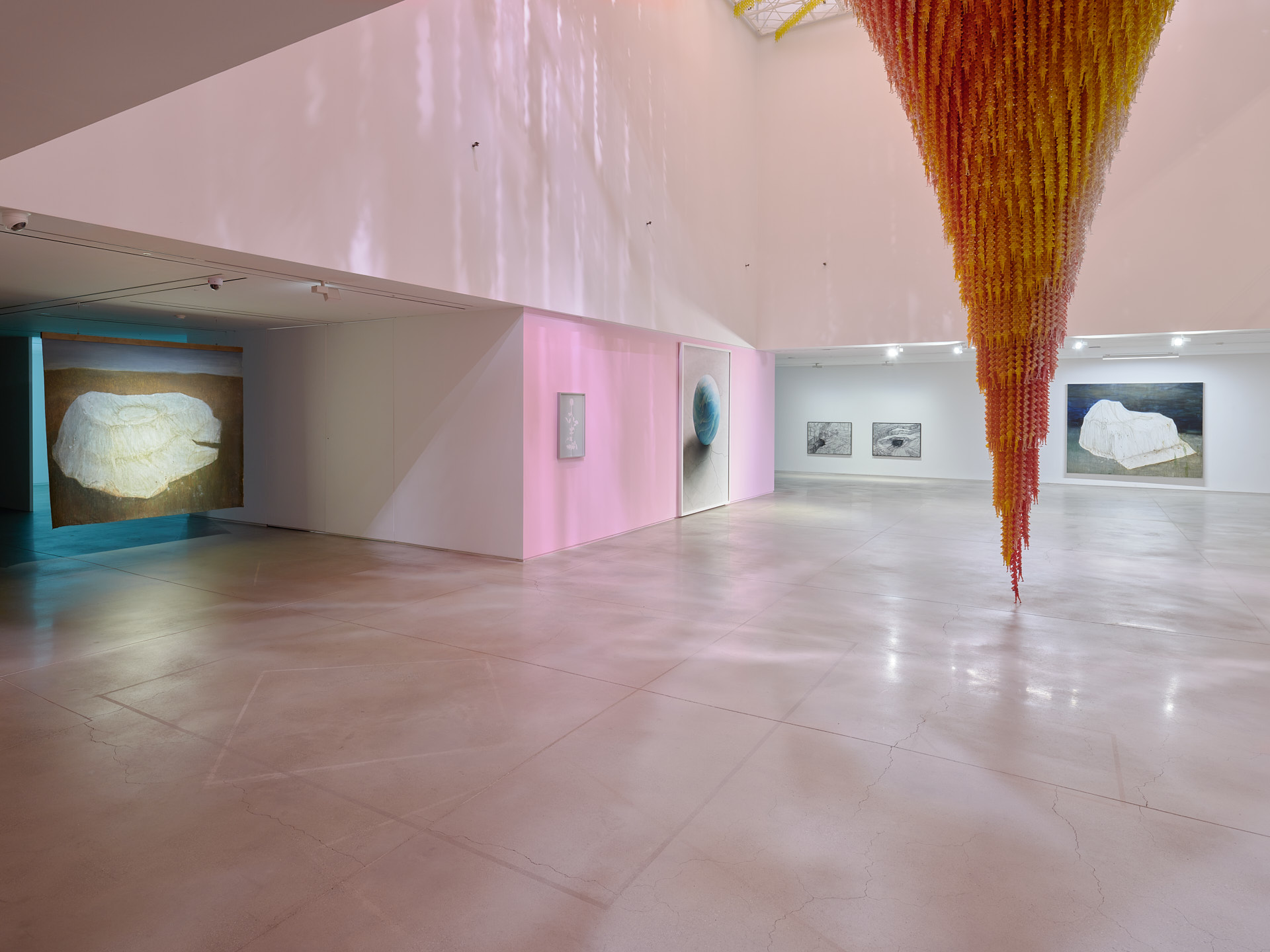 이미지들 The Images│ Installation Views | HITE Collection